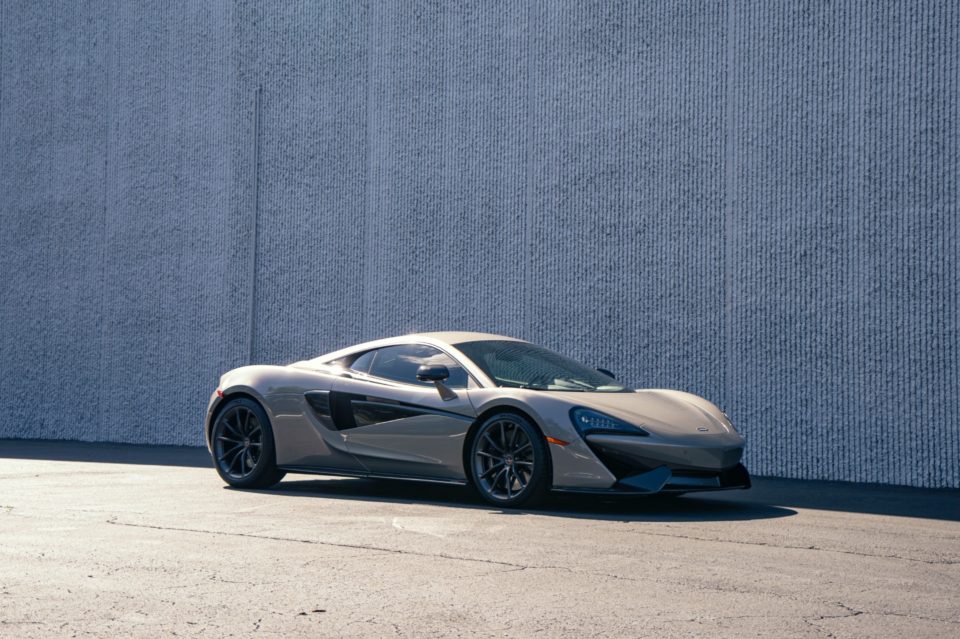 Used 2016 McLaren 570S in Blade Silver w/ Exterior Carbon For Sale ...