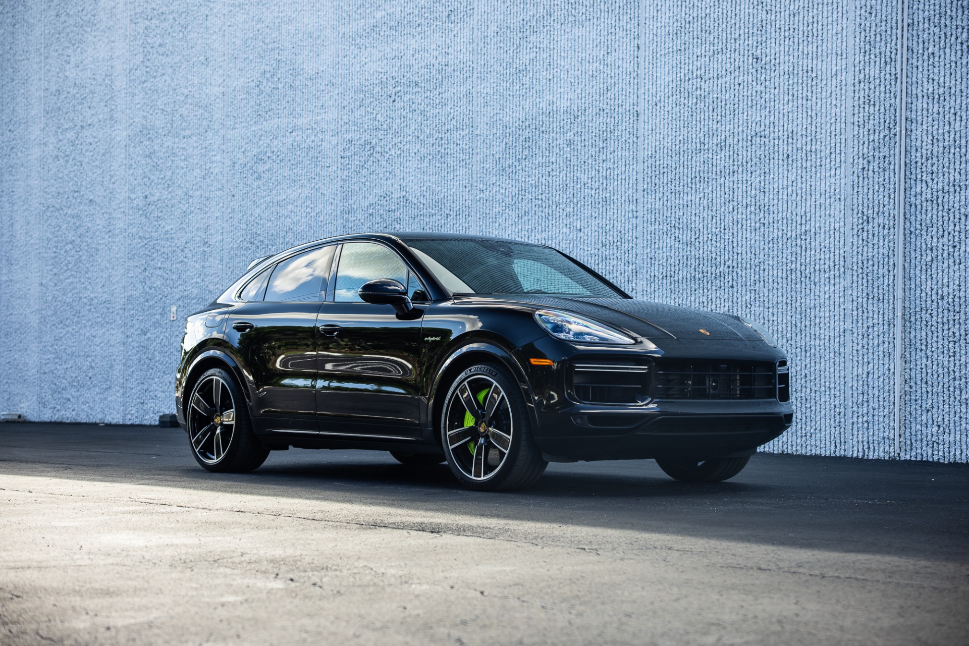 Used 2022 Porsche Cayenne Turbo S E-Hybrid Coupe WARRANTY July 2026 For ...