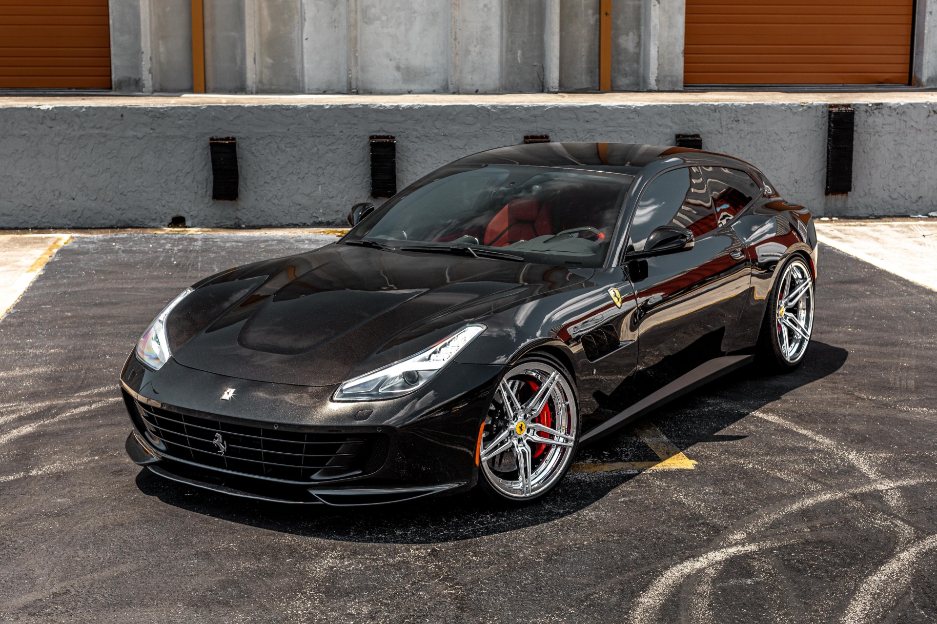 Used 2018 Ferrari GTC4Lusso T with Novitec Springs, DME Tune, Velos ...