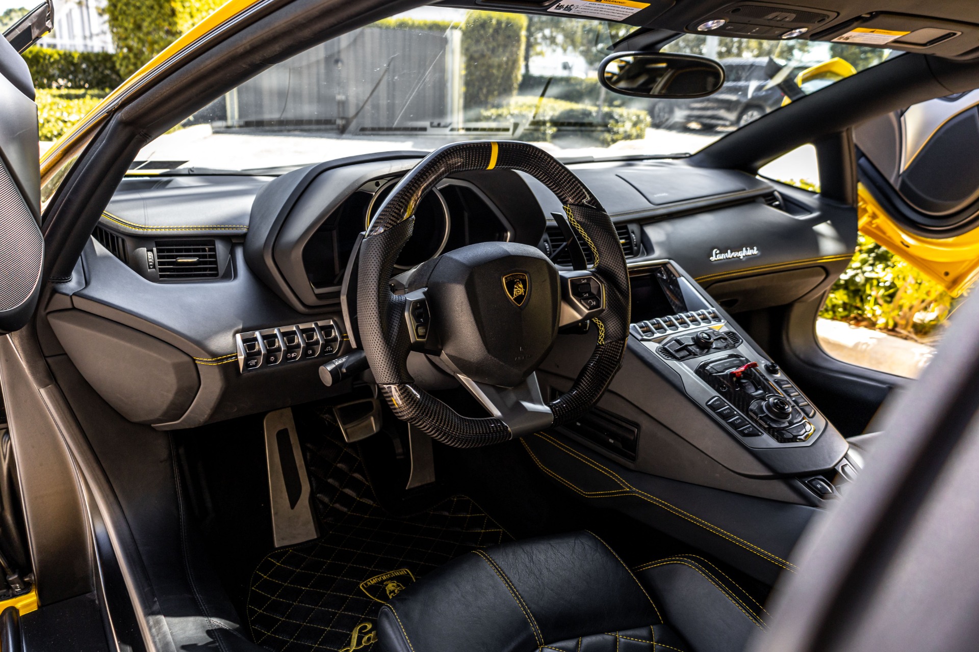 Modified Cars Lamborghini Aventador