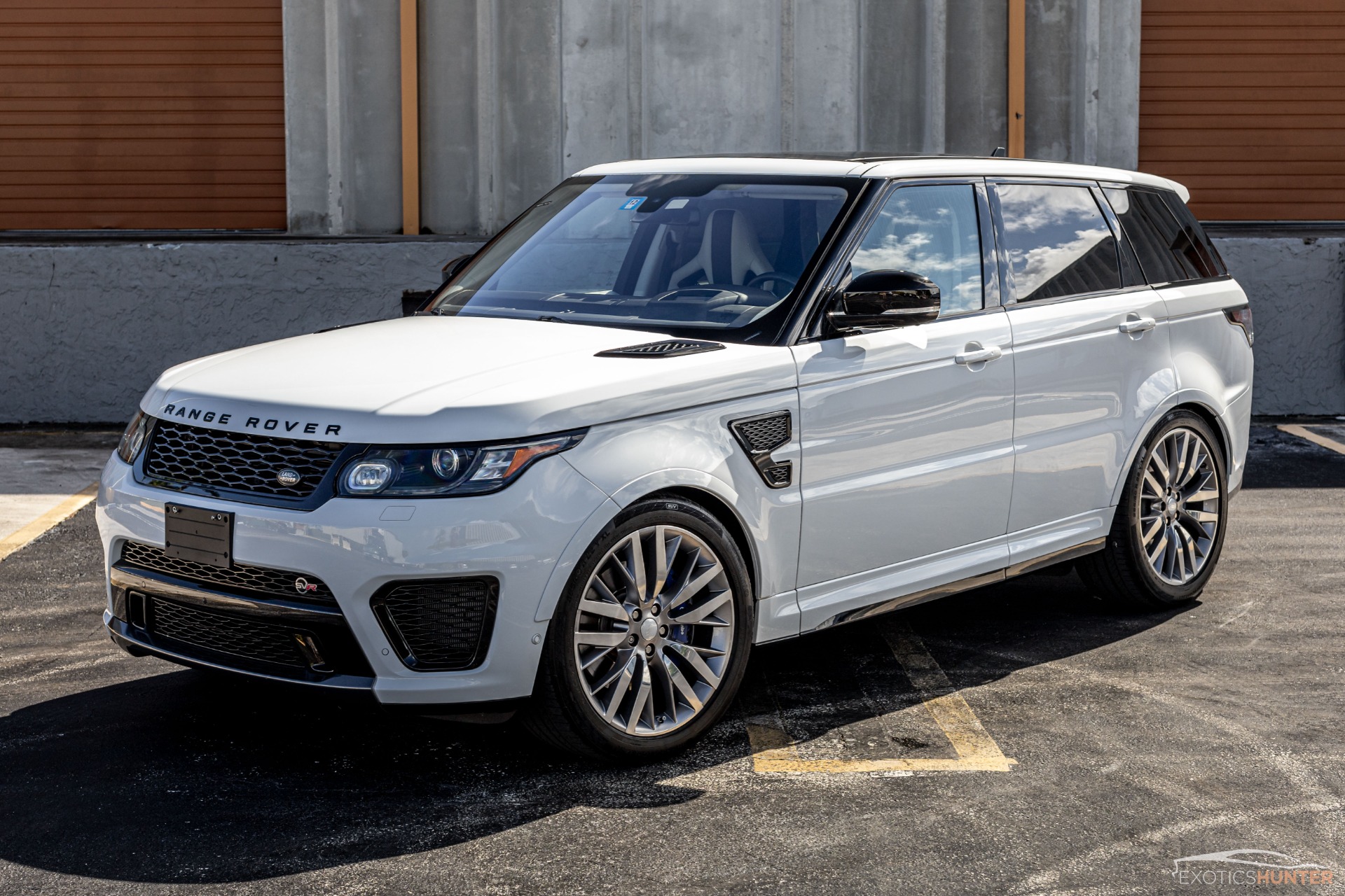 Used 2016 Land Rover Range Rover Sport SVR Rare White/White, Fully ...