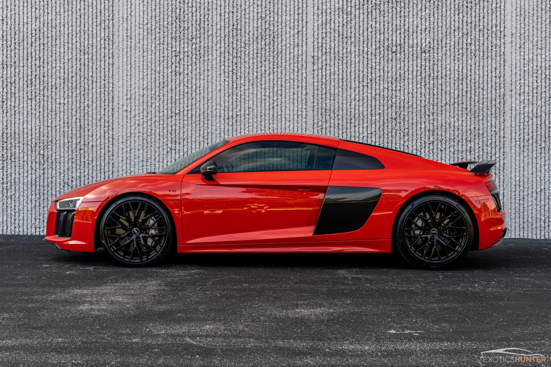 Audi R8 Matte Red