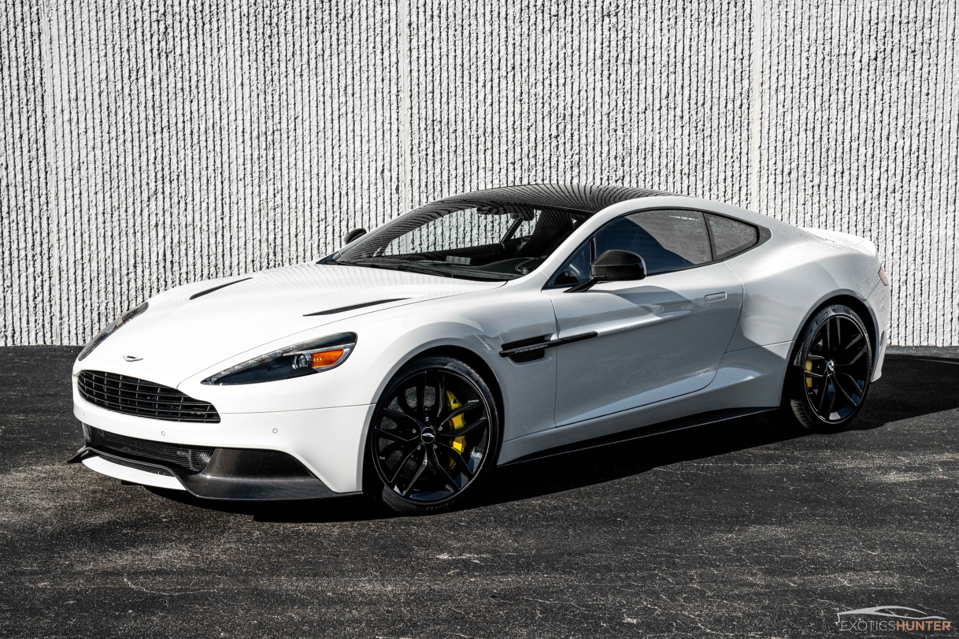 Used 2015 Aston Martin Vanquish Carbon White For Sale (Sold) | Exotics ...