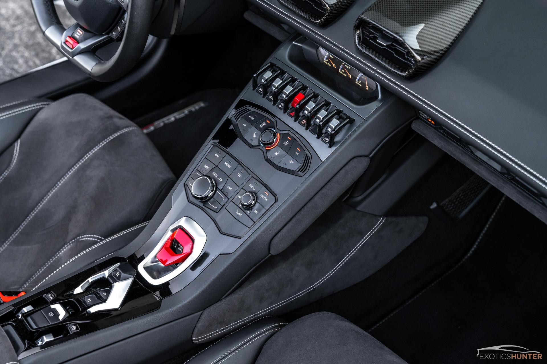 Lamborghini Huracan Black Interior