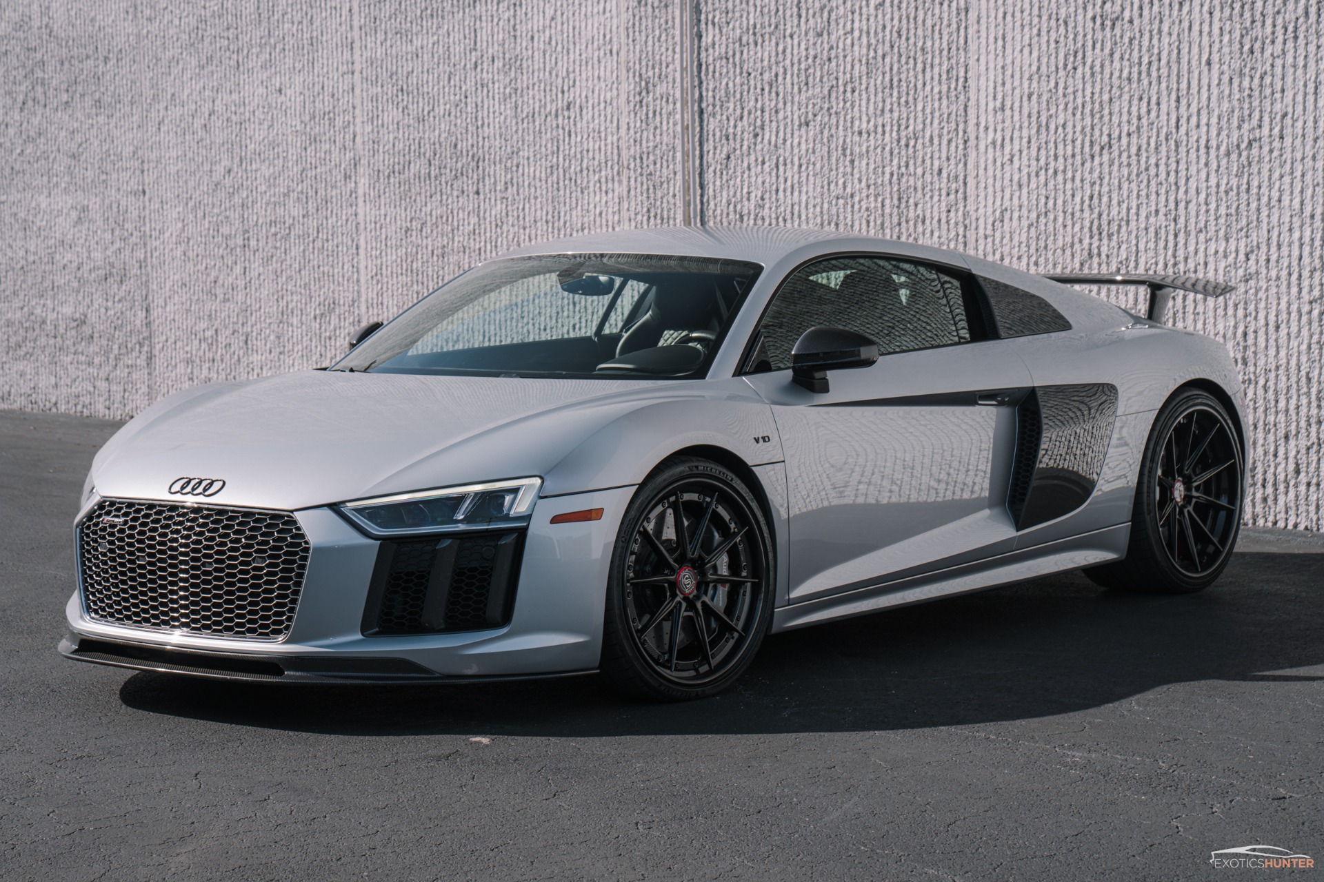 Used 2017 Audi R8 5.2 quattro V10 Plus with Vorsteiner Carbon, Diamond ...