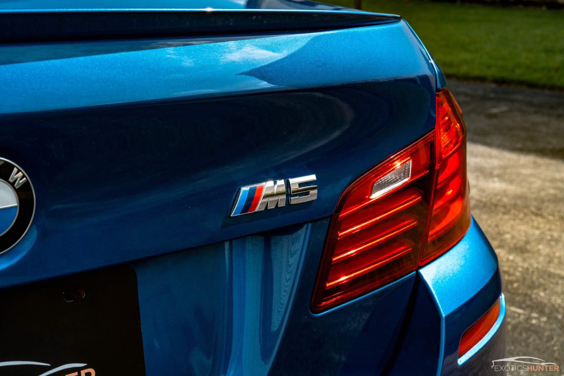 2022 Bmw M5 Carlo Blue