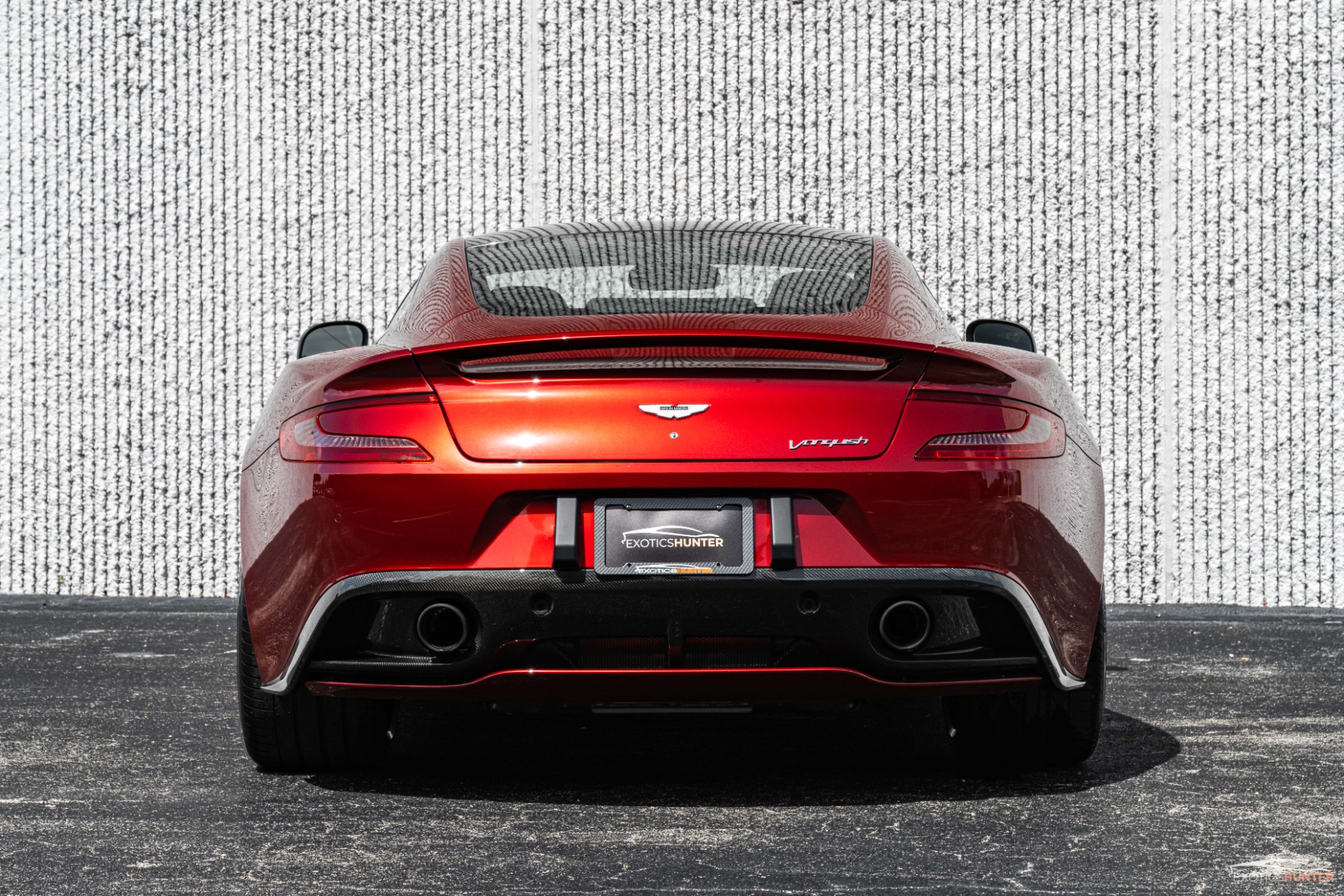 Aston Martin Vanquish Red