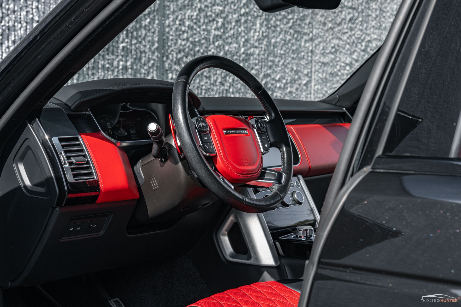 Interior Del Range Rover Rojo 1,000+ Range Rover Stock Photos,