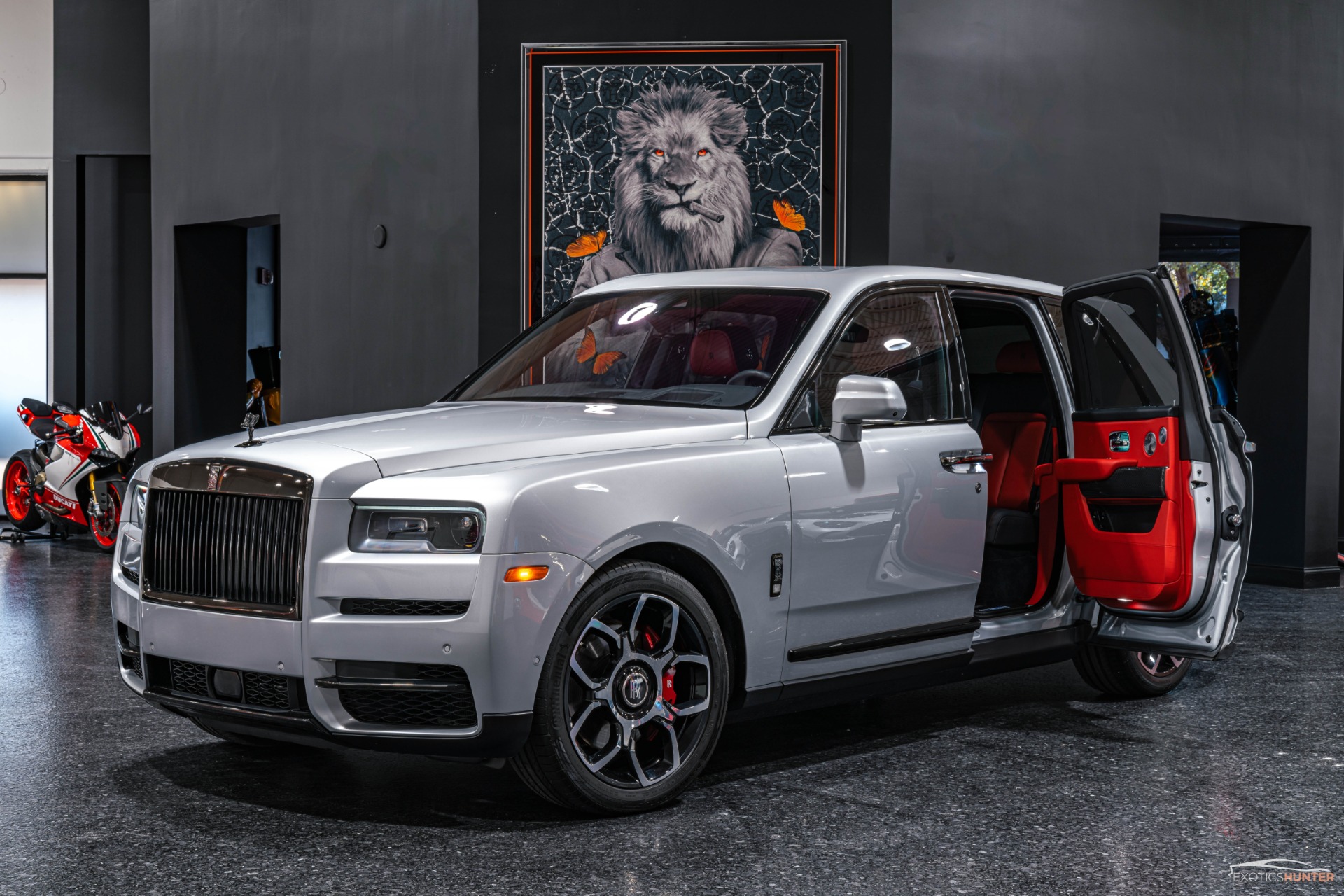 Used 2021 Rolls-Royce Black Badge Cullinan $468K MSRP, Starlight ...