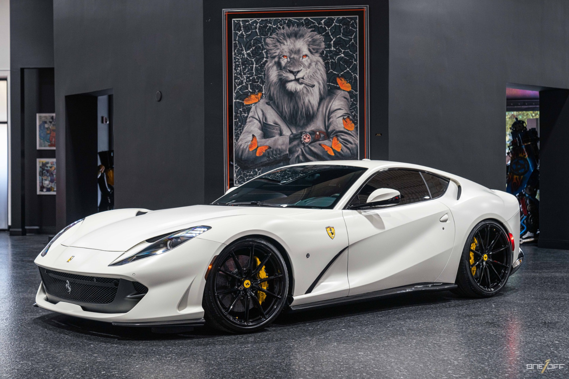 Used 2018 Ferrari 812 Superfast w/ HUGE $418K MSRP, HRE Wheels, Novitec ...