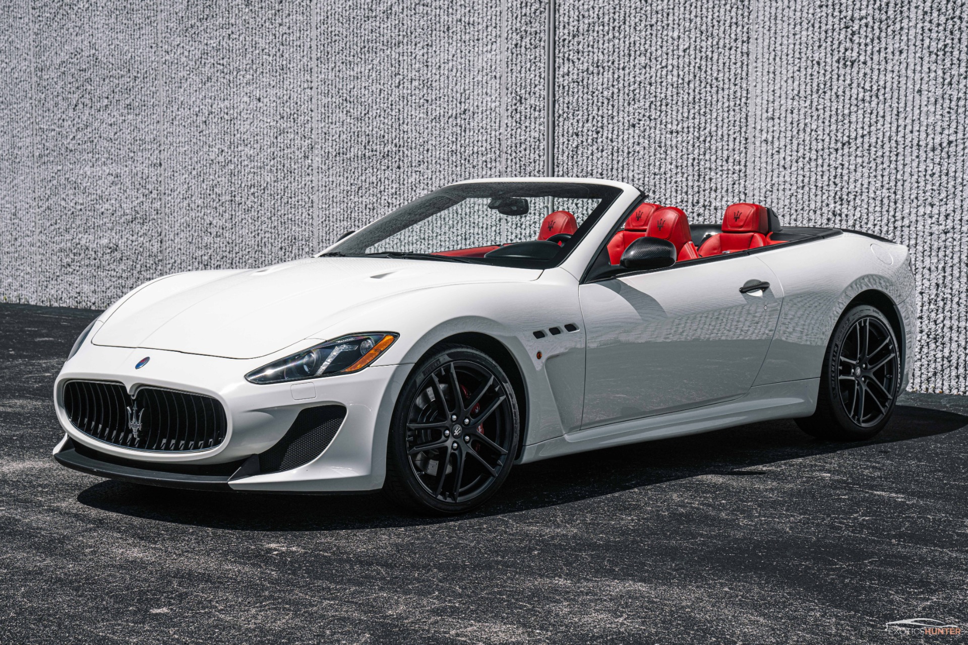 Used 2014 Maserati GranTurismo MC Cab White/Red in Immaculate Condition + Carbon Everything For ...