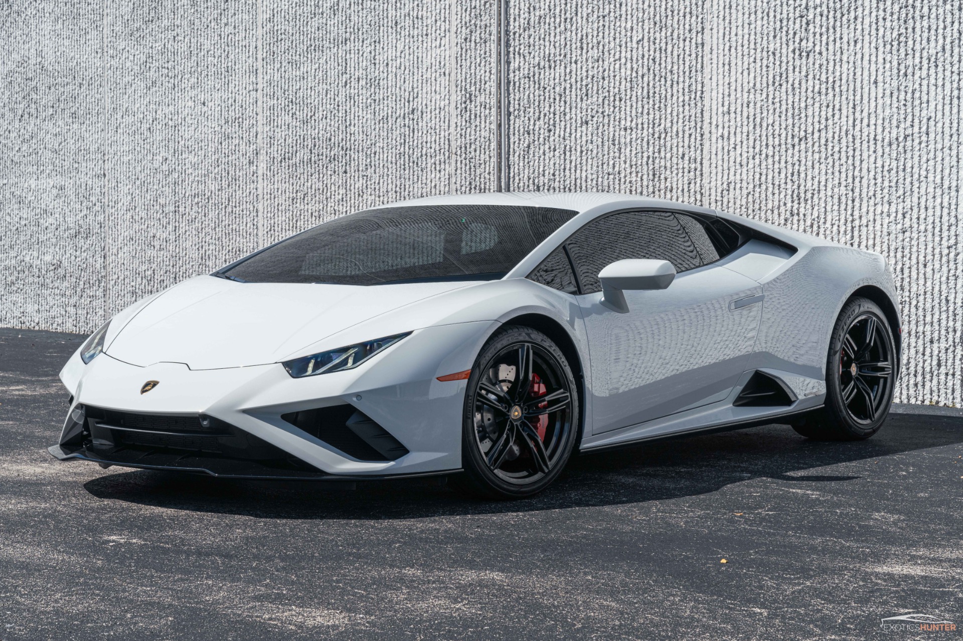 Used 2020 Lamborghini Huracan EVO in Bianco Icarus w/ Q-citura ...