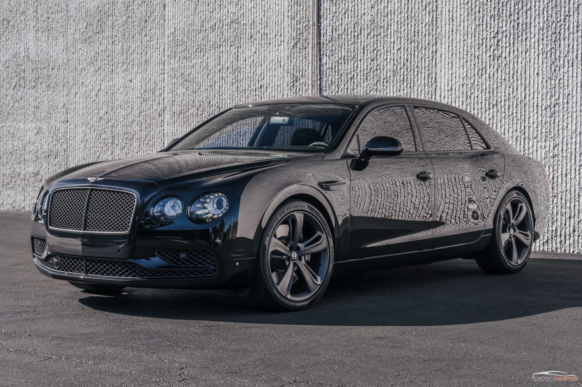 Used 2017 Bentley Flying Spur W12 S w/ Adaptive Cruise, Satin Grey Trim ...