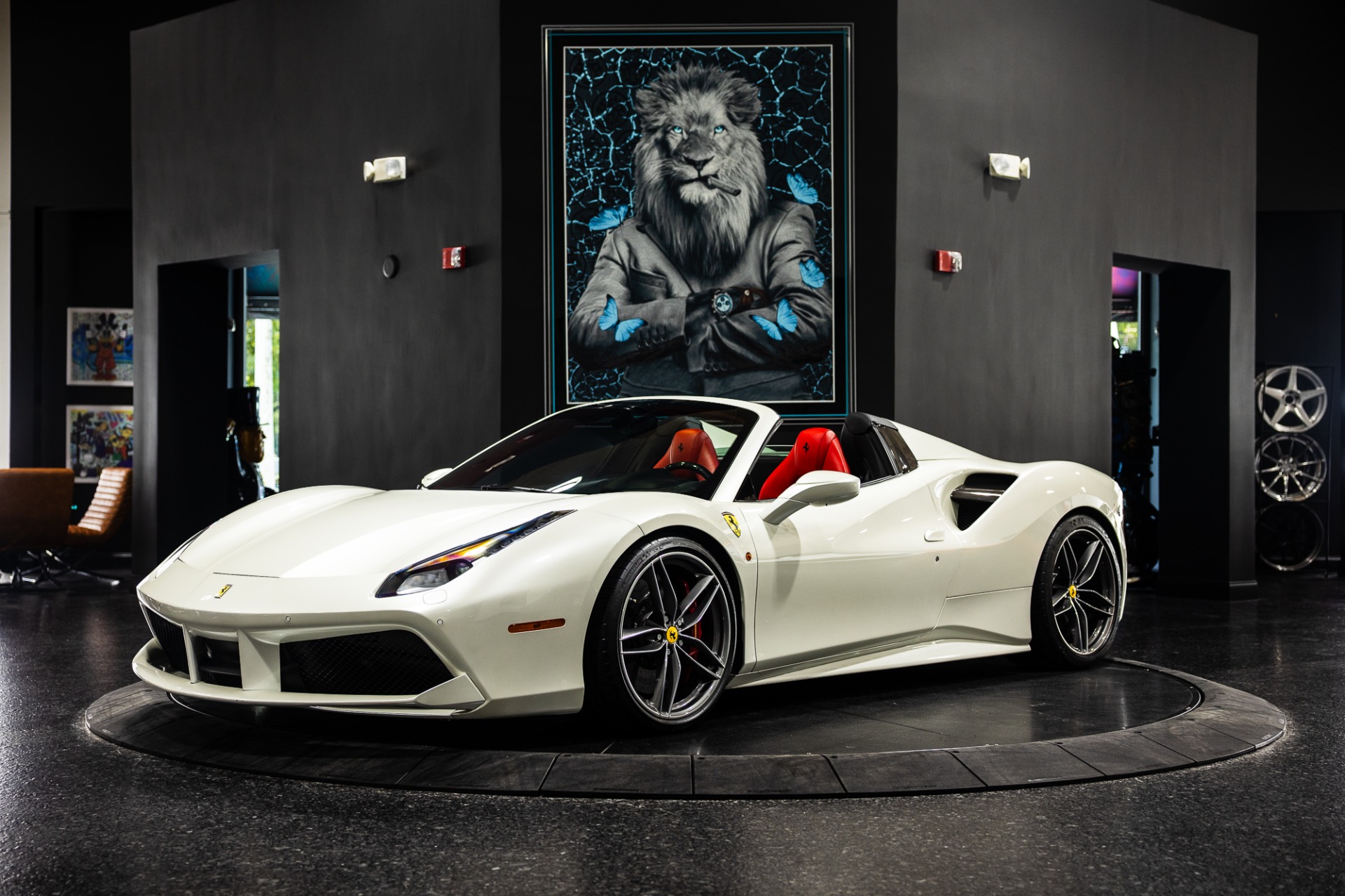 Used 2019 Ferrari 488 Spider $390K MSRP in Bianco Fuji + $60,000 in ...