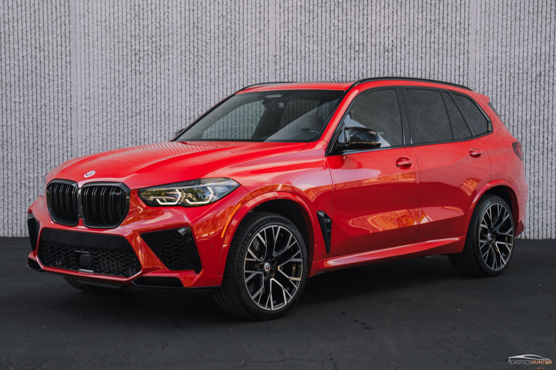 Used 2022 BMW X5 M Competition 2 in Toronto Red + Silverstone Full ...