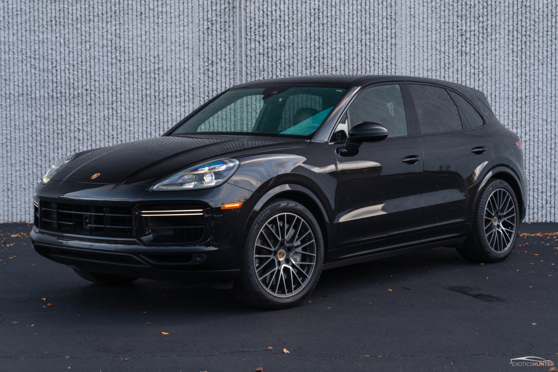 Used 2019 Porsche Cayenne Turbo w/ Premium Package Plus + Sport Chrono ...