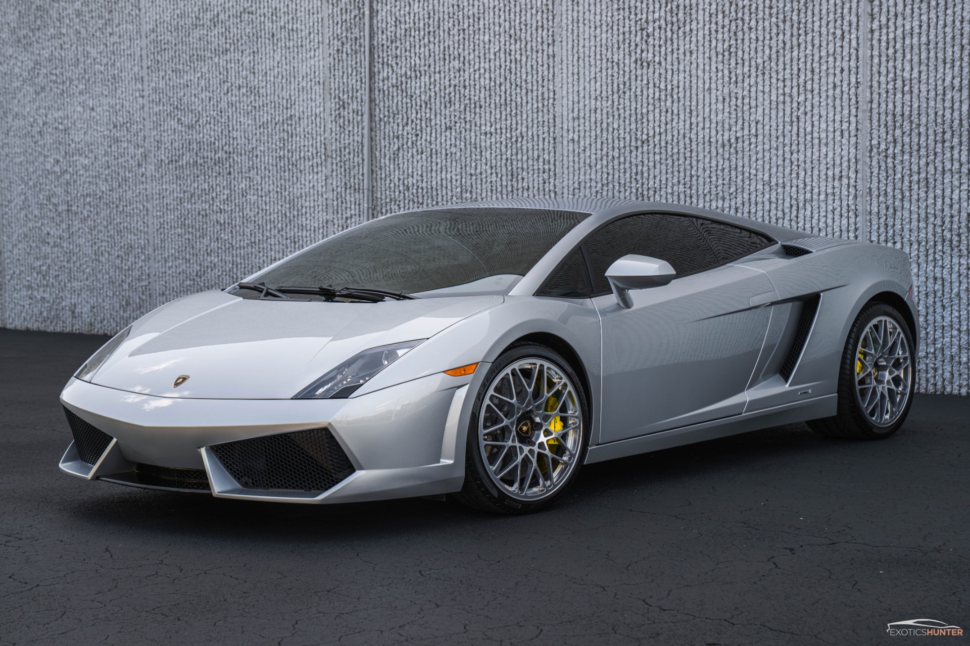 Used 2010 Lamborghini Gallardo LP 560-4 in Grigio Telasso w/ Carbon ...
